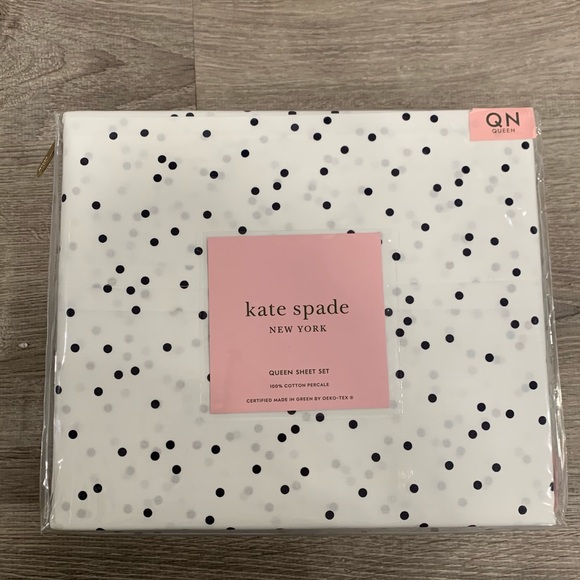 kate spade | Bedding | Nwt Kate Spade Polka Dot Cotton Queen Bedsheet ...